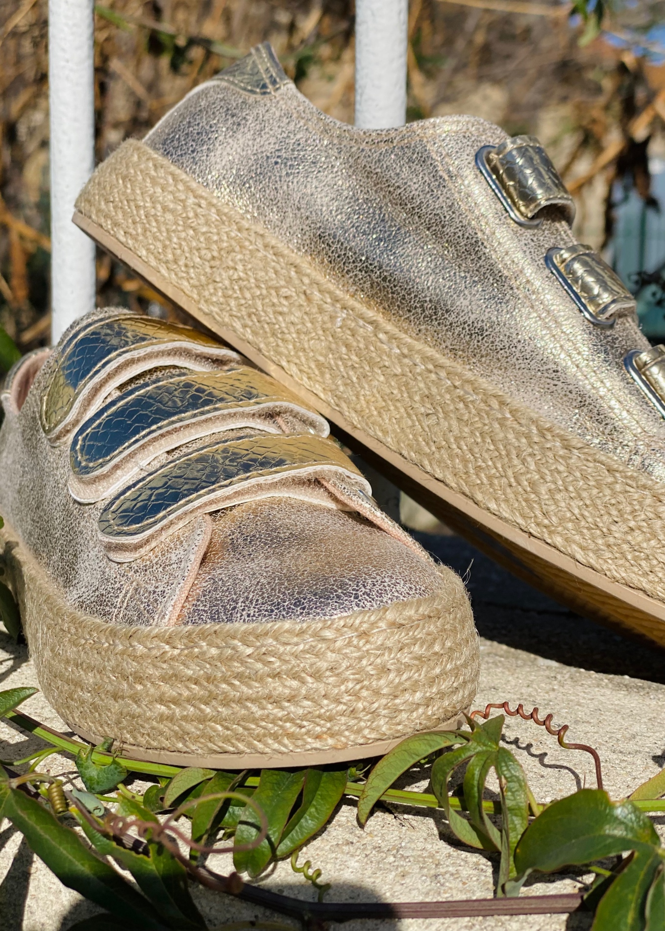 Baskets Tennis en toile Gold semelle corde comprénséees